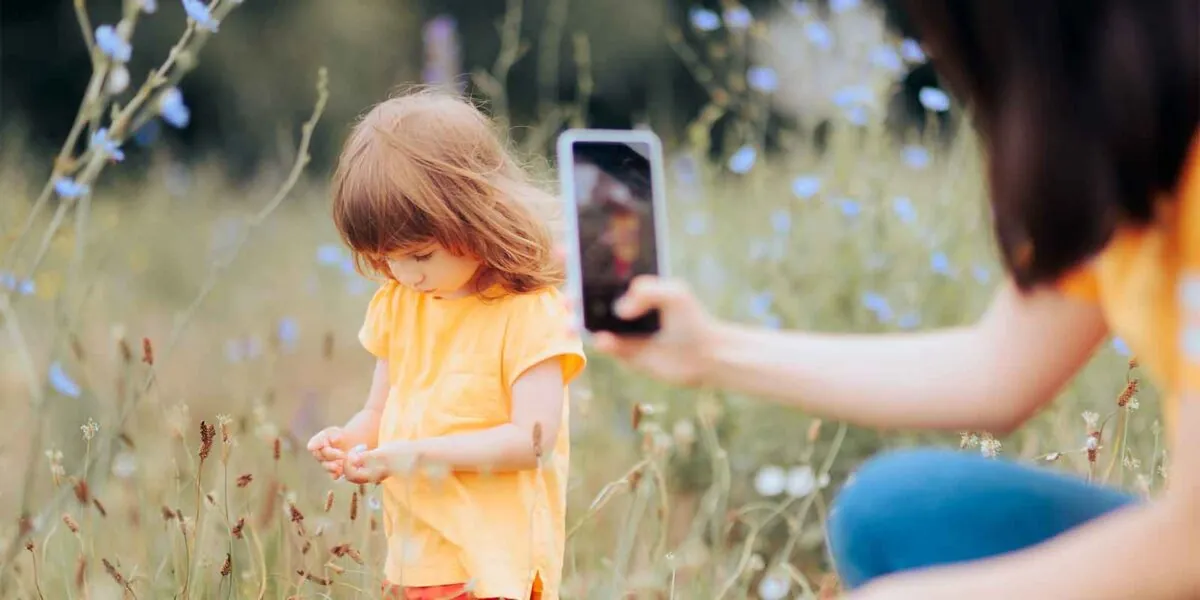 Waarom ik geen foto's van mijn kind deel op social media
